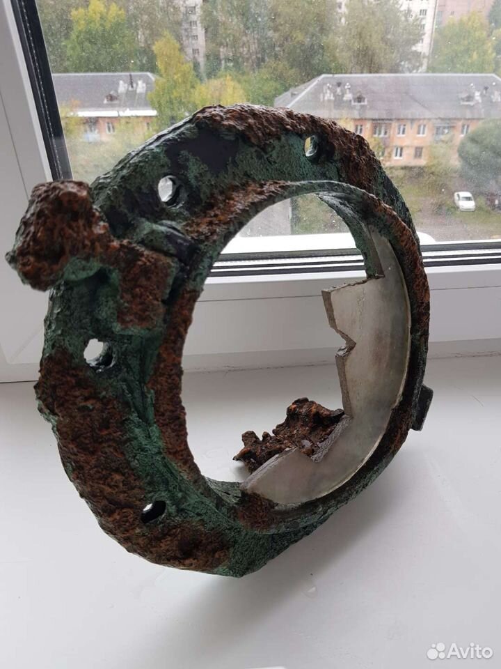 Декор для аквариума иллюминатор