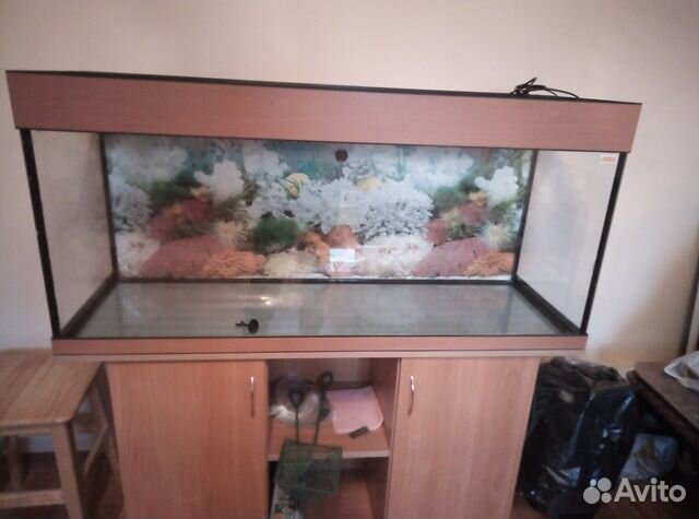 Аквариум с тумбой